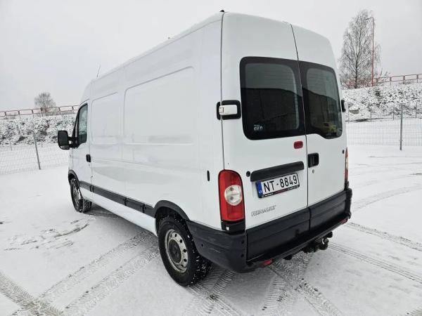 White Renault Master 2010 in Jekabpils, with an engine capacity of 2.50 L and mileage of 162 thousand km for 6990 €, photo 6 on AUTOMOTO.COM.LV