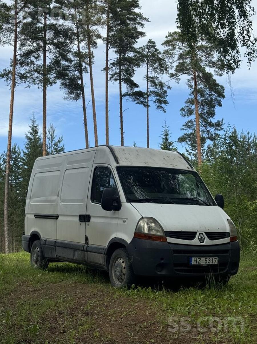 White Renault Master 2010 in Rezekne, with an engine capacity of 2.50 L and mileage of 520 thousand km for 2600 €, photo 1 on AUTOMOTO.COM.LV