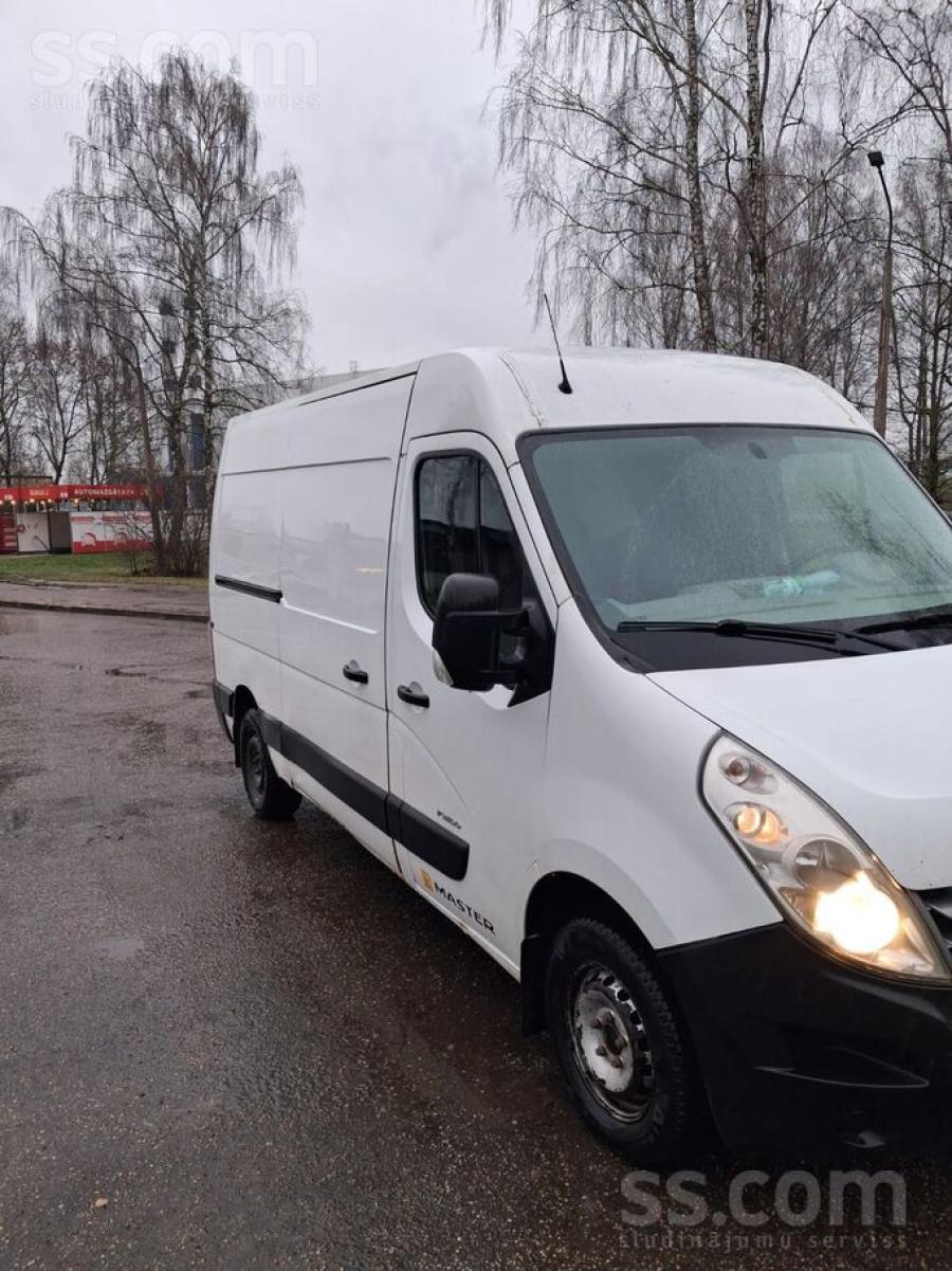 White Renault Master 2011 in Riga, with an engine capacity of 2.30 L and mileage of 311 thousand km for 5100 €, photo 3 on AUTOMOTO.COM.LV