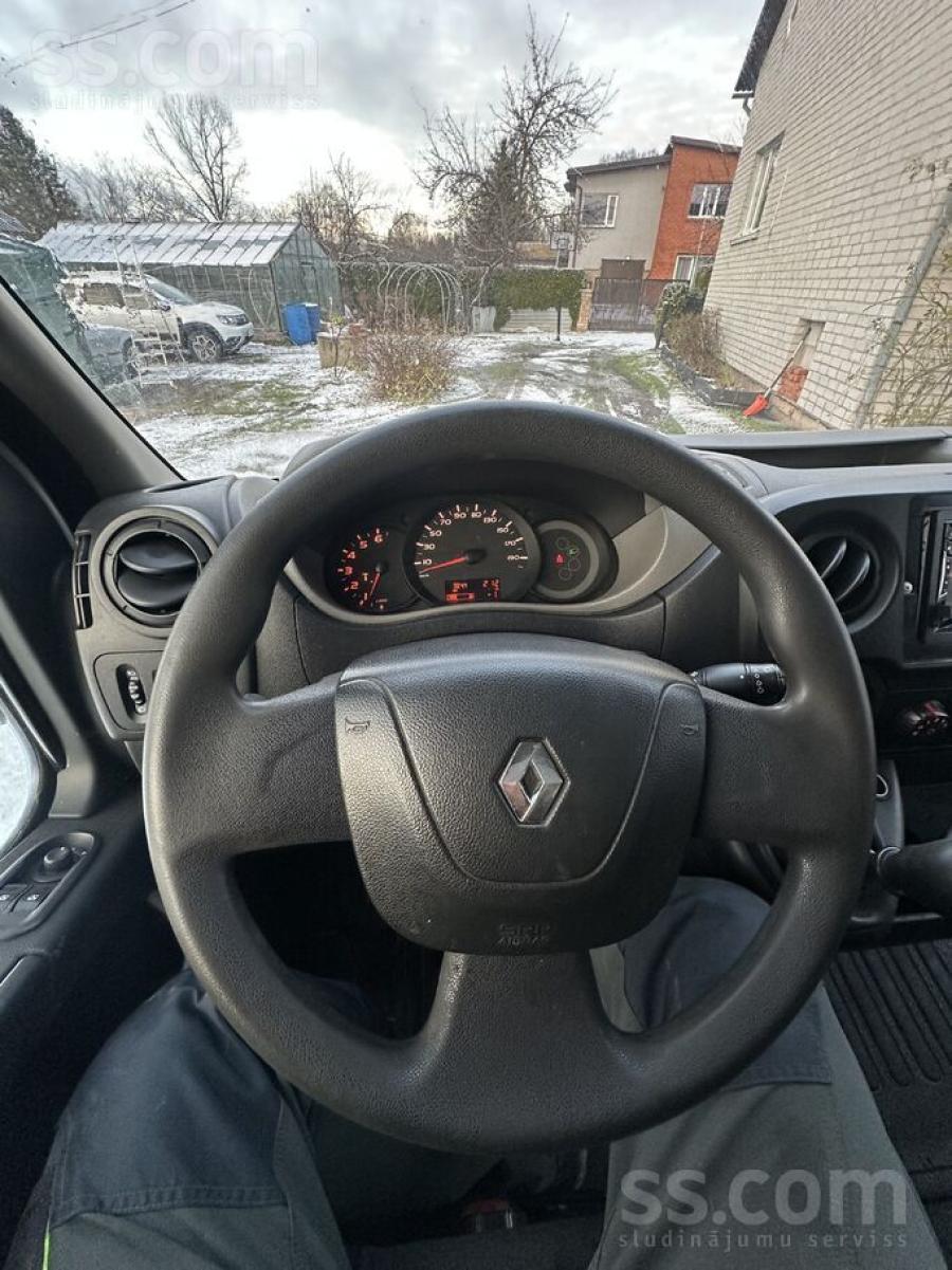 White Renault Master 2011 in Riga, with an engine capacity of 2.30 L and mileage of 480 thousand km for 5500 €, photo 15 on AUTOMOTO.COM.LV