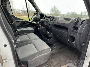 White Renault Master 2011 in Jelgava, with an engine capacity of 2.30 L and mileage of 530 thousand km for 7500 €, photo 13 on AUTOMOTO.COM.LV
