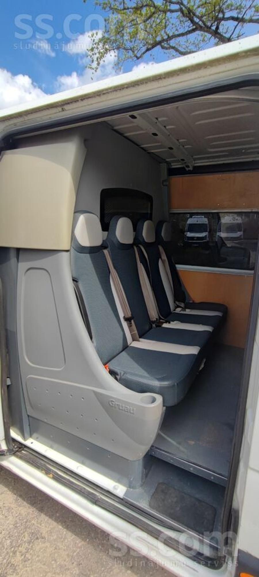 White Renault Master 2011 in Riga, with an engine capacity of 2.30 L and mileage of 32 thousand km for 9850 €, photo 10 on AUTOMOTO.COM.LV