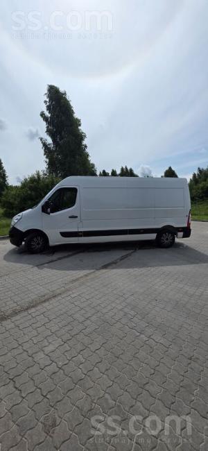 White Renault Master 2011 in Liepaja, with an engine capacity of 2.30 L and mileage of 460 thousand km for 3850 €, photo 3 on AUTOMOTO.COM.LV