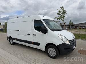 White Renault Master 2011 in Jelgava, with an engine capacity of 2.30 L and mileage of 246 thousand km for 9100 €, photo 4 on AUTOMOTO.COM.LV