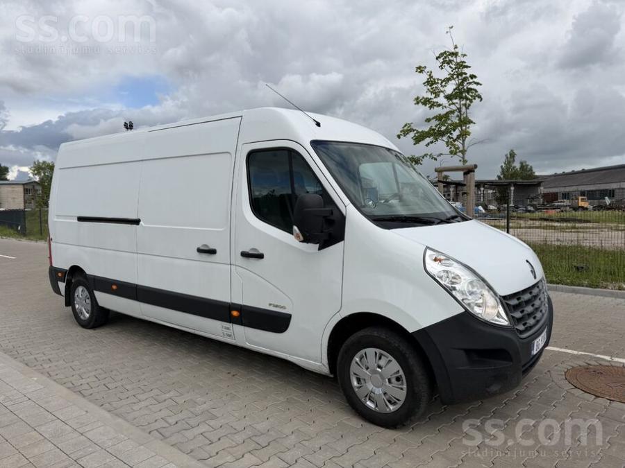 White Renault Master 2011 in Jelgava, with an engine capacity of 2.30 L and mileage of 246 thousand km for 9100 €, photo 4 on AUTOMOTO.COM.LV