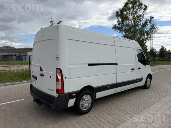 White Renault Master 2011 in Jelgava, with an engine capacity of 2.30 L and mileage of 246 thousand km for 9100 €, photo 5 on AUTOMOTO.COM.LV