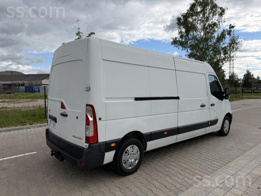 White Renault Master 2011 in Jelgava, with an engine capacity of 2.30 L and mileage of 246 thousand km for 9100 €, photo 6 on AUTOMOTO.COM.LV