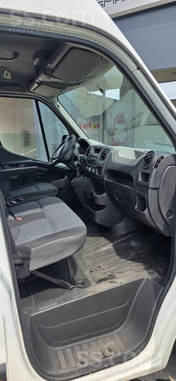 Balts Renault Master 2011 Liepāja, ar dzinēja tilpumu 2.30 L un nobraukumu 461 tūkst. km par 3600 €, foto 6 vietnē AUTOMOTO.COM.LV