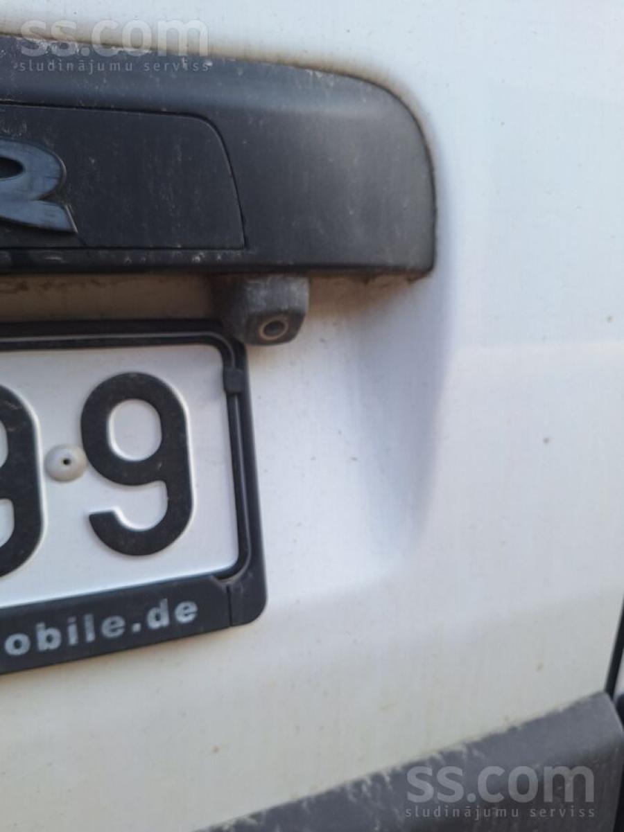 White Renault Master 2011 in Riga, with an engine capacity of 2.30 L and mileage of 455 thousand km for 5500 €, photo 6 on AUTOMOTO.COM.LV