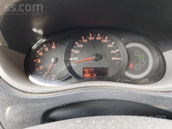 Balts Renault Master 2011 Rīga, ar dzinēja tilpumu 2.30 L un nobraukumu 405 tūkst. km par 3000 €, foto 5 vietnē AUTOMOTO.COM.LV