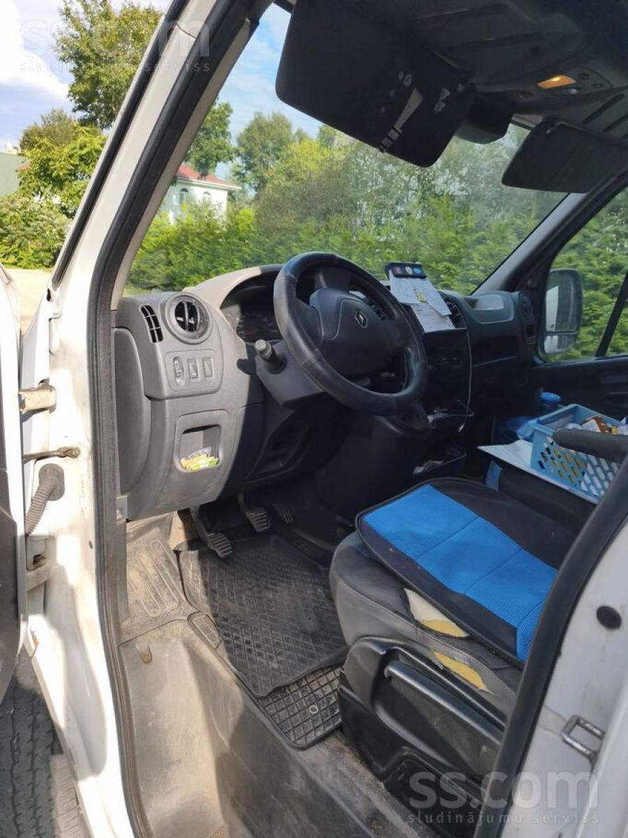 White Renault Master 2011 in Riga, with an engine capacity of 2.30 L and mileage of 405 thousand km for 3000 €, photo 6 on AUTOMOTO.COM.LV