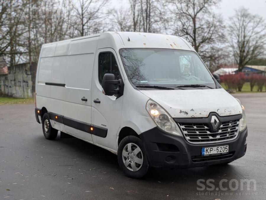 White Renault Master 2012 in Jurmala, with an engine capacity of 2.30 L and mileage of 888 thousand km for 2995 €, photo 2 on AUTOMOTO.COM.LV