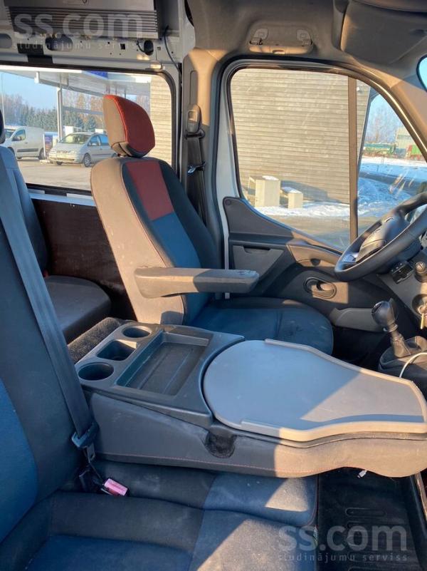 Balts Renault Master 2012 Dobele, ar dzinēja tilpumu 2.30 L un nobraukumu 400 tūkst. km par 5500 €, foto 6 vietnē AUTOMOTO.COM.LV