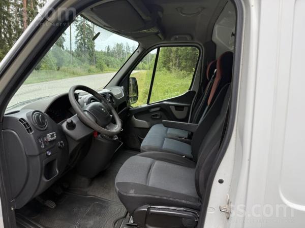 Balts Renault Master 2012 Valmiera, ar dzinēja tilpumu 2.30 L un nobraukumu 436 tūkst. km par 3600 €, foto 6 vietnē AUTOMOTO.COM.LV