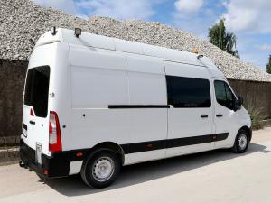 White Renault Master 2012 in Tallinn, with an engine capacity of 2.30 L and mileage of 239 thousand km for 4999 €, photo 13 on AUTOMOTO.COM.LV