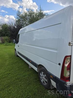 White Renault Master 2012 in Riga, with an engine capacity of 2.30 L and mileage of 406 thousand km for 5600 €, photo 3 on AUTOMOTO.COM.LV