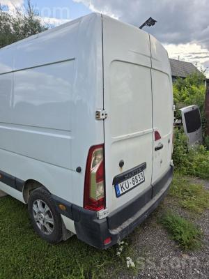 White Renault Master 2012 in Riga, with an engine capacity of 2.30 L and mileage of 406 thousand km for 5600 €, photo 5 on AUTOMOTO.COM.LV