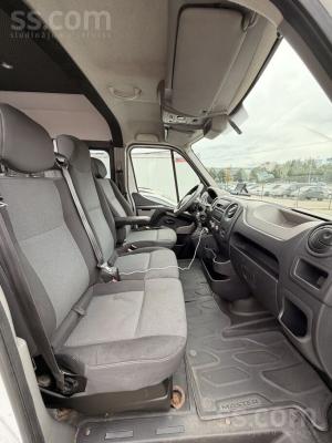 White Renault Master 2012 in Riga, with an engine capacity of 2.30 L and mileage of 336 thousand km for 8000 €, photo 19 on AUTOMOTO.COM.LV