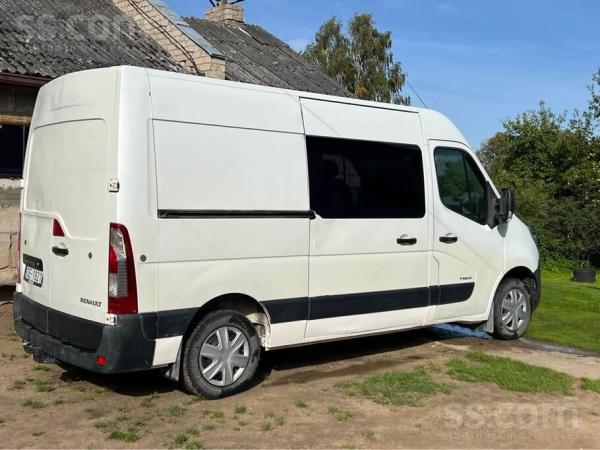 Renault Master 2012 in Bauska on AUTOMOTO.COM.LV White Renault Master 2012 in Bauska, with an engine capacity of 2.30 L and mileage of 414 thousand km for 4500 €, photo 4 on AUTOMOTO.COM.LV