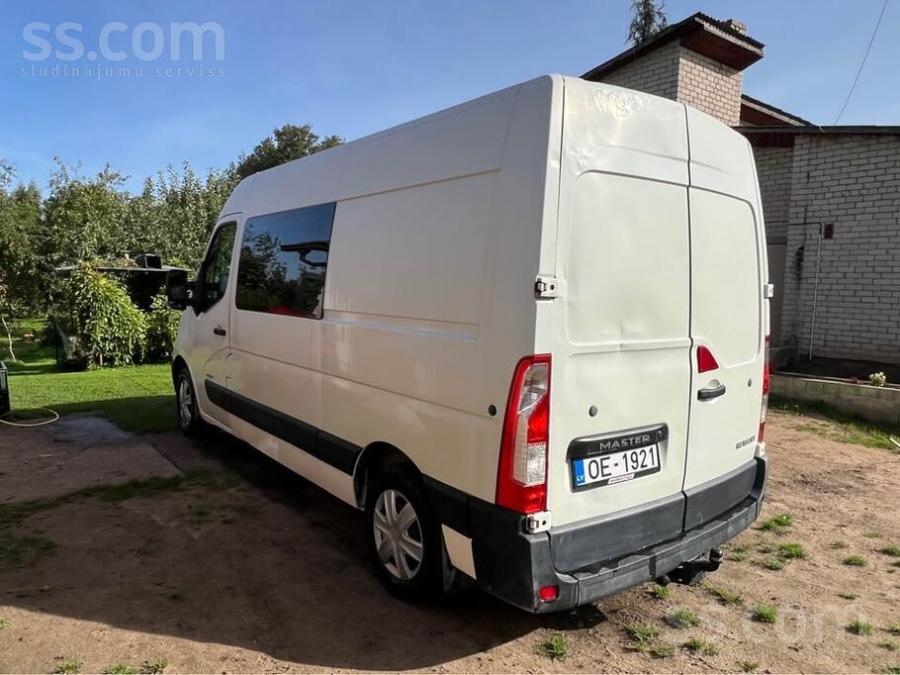 White Renault Master 2012 in Bauska, with an engine capacity of 2.30 L and mileage of 414 thousand km for 4500 €, photo 6 on AUTOMOTO.COM.LV