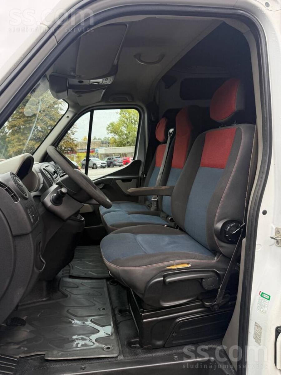 Balts Renault Master 2012 Tallina, ar dzinēja tilpumu 2.30 L un nobraukumu 291 tūkst. km par 6790 €, foto 25 vietnē AUTOMOTO.COM.LV
