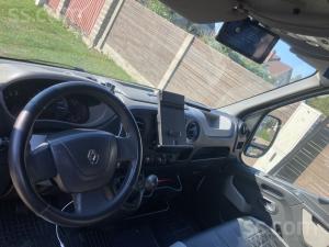 White Renault Master 2012 in Daugavpils, with an engine capacity of 2.30 L and mileage of 310 thousand km for 5400 €, photo 6 on AUTOMOTO.COM.LV