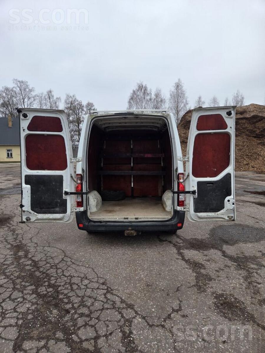 Balts Renault Master 2013 Valmiera, ar dzinēja tilpumu 2.30 L un nobraukumu 345 tūkst. km par 23750 €, foto 6 vietnē AUTOMOTO.COM.LV