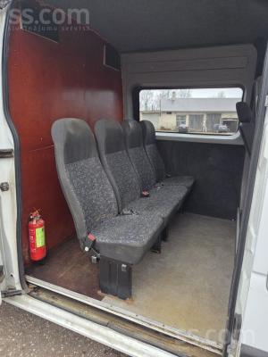 Balts Renault Master 2013 Valmiera, ar dzinēja tilpumu 2.30 L un nobraukumu 345 tūkst. km par 23750 €, foto 8 vietnē AUTOMOTO.COM.LV