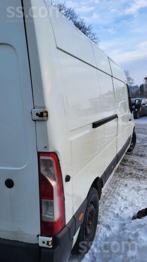 White Renault Master 2013 in Riga, with an engine capacity of 2.30 L and mileage of 514 thousand km for 4200 €, photo 3 on AUTOMOTO.COM.LV