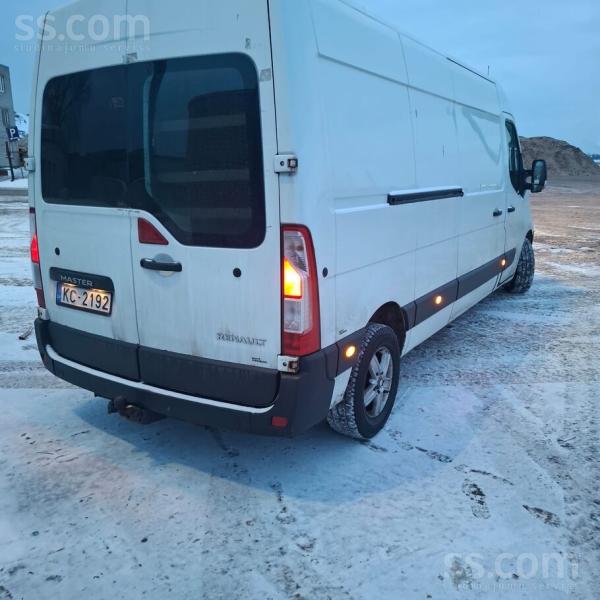 White Renault Master 2013 in Riga, with an engine capacity of 2.30 L and mileage of 360 thousand km for 6800 €, photo 2 on AUTOMOTO.COM.LV