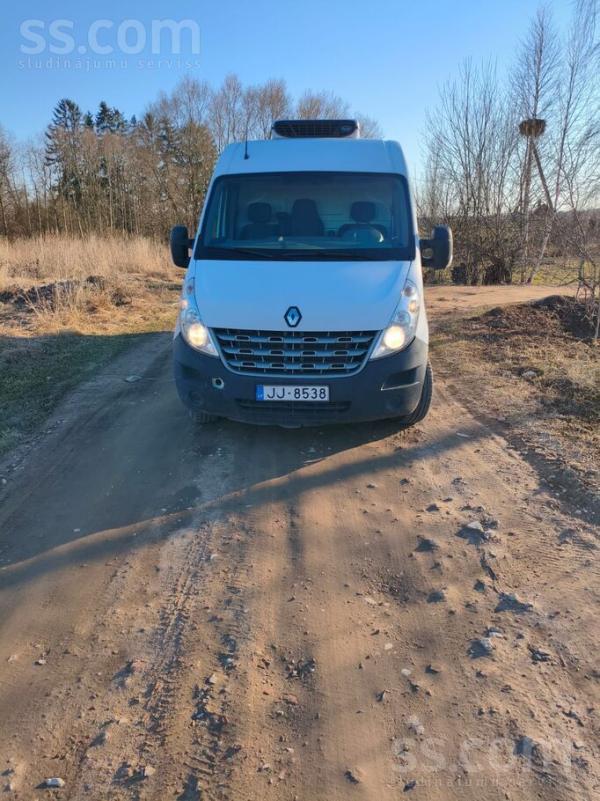 Balts Renault Master 2013 Limbaži, ar dzinēja tilpumu 2.30 L un nobraukumu 259 tūkst. km par 7000 €, foto 3 vietnē AUTOMOTO.COM.LV