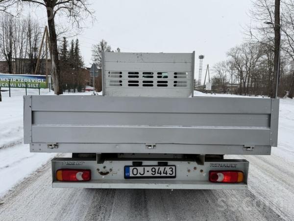 Balts Renault Master 2013 Jelgava, ar dzinēja tilpumu 2.30 L un nobraukumu 221 tūkst. km par 8100 €, foto 7 vietnē AUTOMOTO.COM.LV