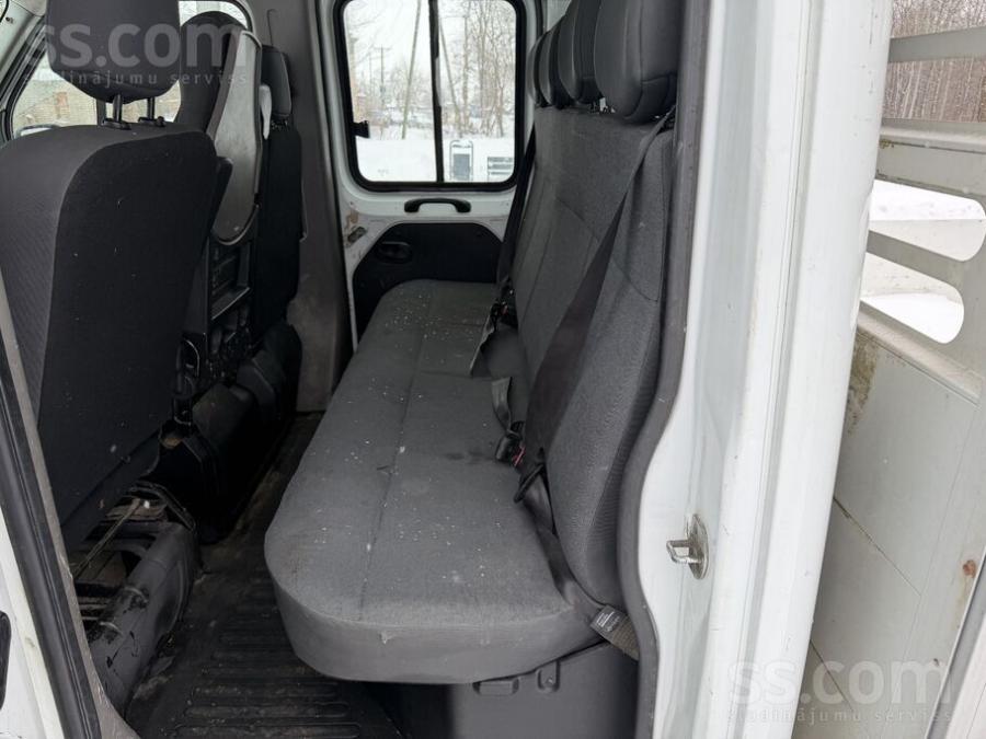 Balts Renault Master 2013 Jelgava, ar dzinēja tilpumu 2.30 L un nobraukumu 221 tūkst. km par 8100 €, foto 13 vietnē AUTOMOTO.COM.LV