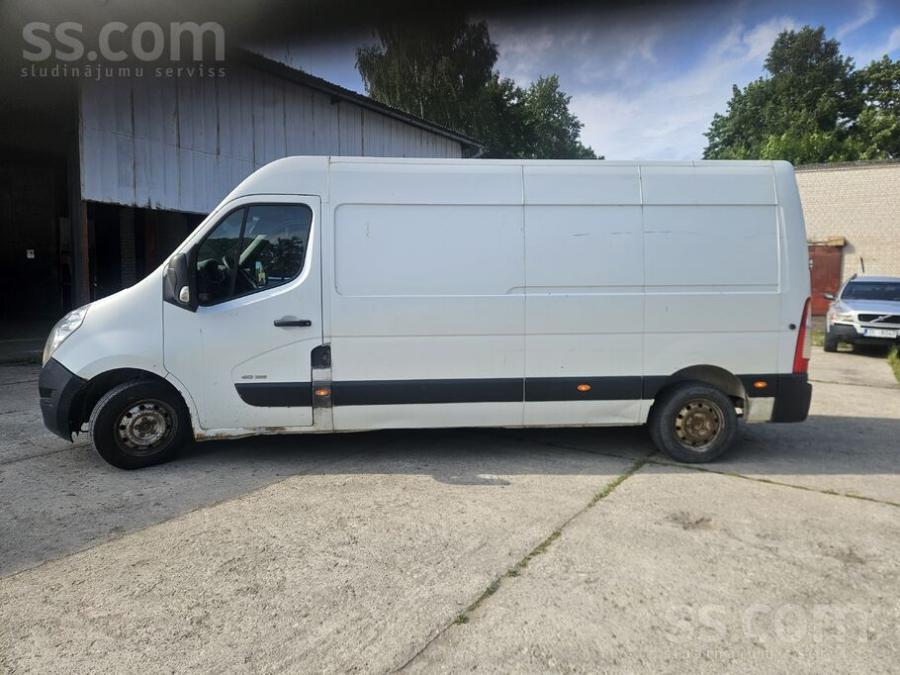 White Renault Master 2013 in Valmiera, with an engine capacity of 2.30 L and mileage of 474 thousand km for 3550 €, photo 5 on AUTOMOTO.COM.LV