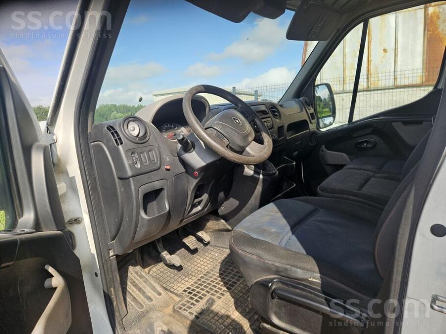 White Renault Master 2013 in Valmiera, with an engine capacity of 2.30 L and mileage of 474 thousand km for 3550 €, photo 12 on AUTOMOTO.COM.LV
