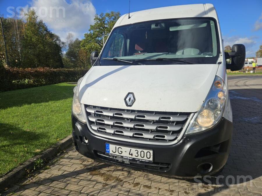 White Renault Master 2013 in Valmiera, with an engine capacity of 2.30 L and mileage of 481 thousand km for 3750 €, photo 5 on AUTOMOTO.COM.LV
