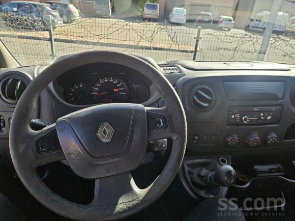 Renault Master 2013 in Valmiera on AUTOMOTO.COM.LV White Renault Master 2013 in Valmiera, with an engine capacity of 2.30 L and mileage of 481 thousand km for 3750 €, photo 10 on AUTOMOTO.COM.LV