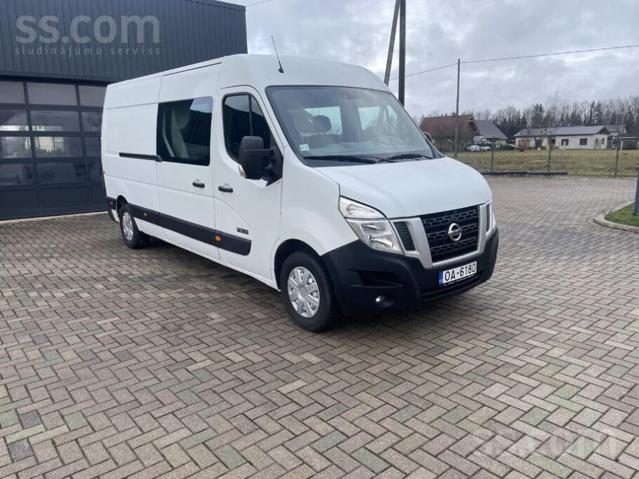 White Renault Master 2014 in Ogre, with an engine capacity of 2.30 L and mileage of 261 thousand km for 7000 €, photo 6 on AUTOMOTO.COM.LV
