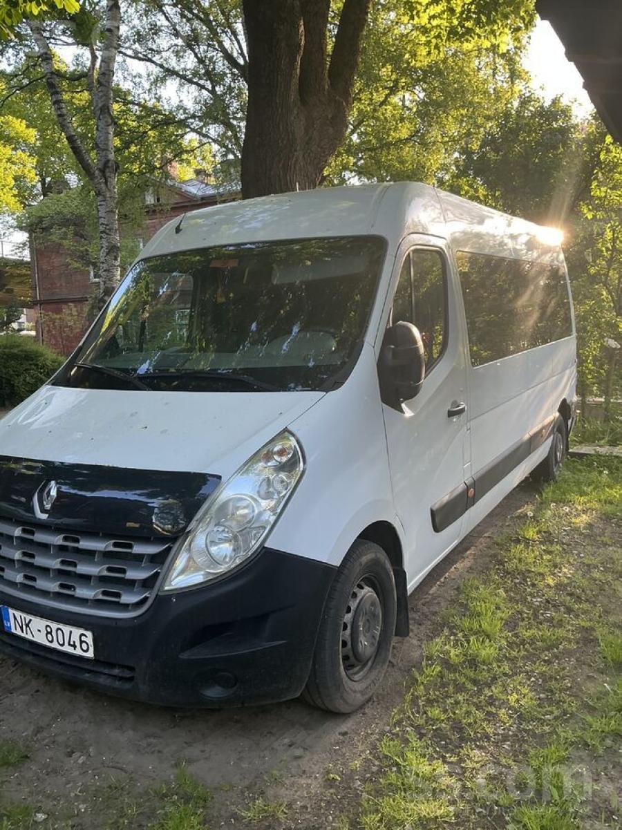 White Renault Master 2014 in Riga, with an engine capacity of 2.30 L and mileage of 284 thousand km for 12800 €, photo 5 on AUTOMOTO.COM.LV