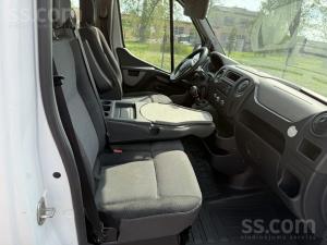 White Renault Master 2014 in Jelgava, with an engine capacity of 2.30 L and mileage of 272 thousand km for 12500 €, photo 13 on AUTOMOTO.COM.LV