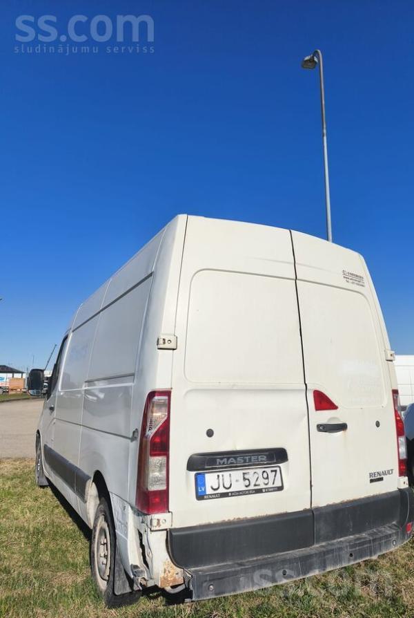 Balts Renault Master 2014 Rīga, ar dzinēja tilpumu 2.30 L un nobraukumu 487 tūkst. km par 2710 €, foto 2 vietnē AUTOMOTO.COM.LV