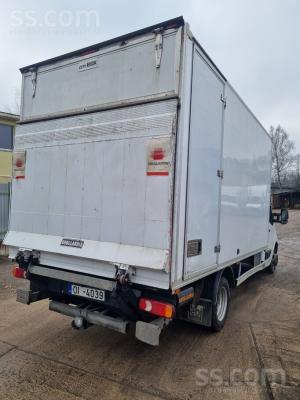 Balts Renault Master 2014 Rīga, ar dzinēja tilpumu 2.30 L un nobraukumu 205 tūkst. km par 13500 €, foto 4 vietnē AUTOMOTO.COM.LV