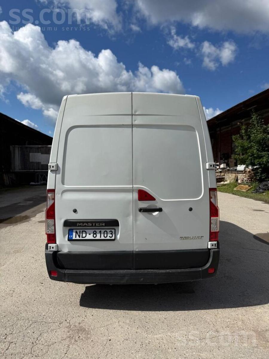 Balts Renault Master 2014 Rīga, ar dzinēja tilpumu 2.30 L un nobraukumu 439 tūkst. km par 7500 €, foto 6 vietnē AUTOMOTO.COM.LV