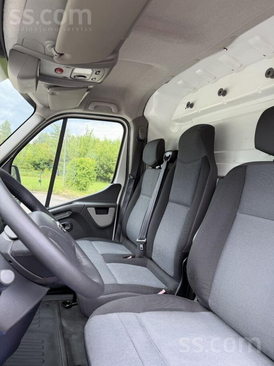 White Renault Master 2014 in Daugavpils, with an engine capacity of 2.30 L and mileage of 0 thousand km for 7900 €, photo 18 on AUTOMOTO.COM.LV