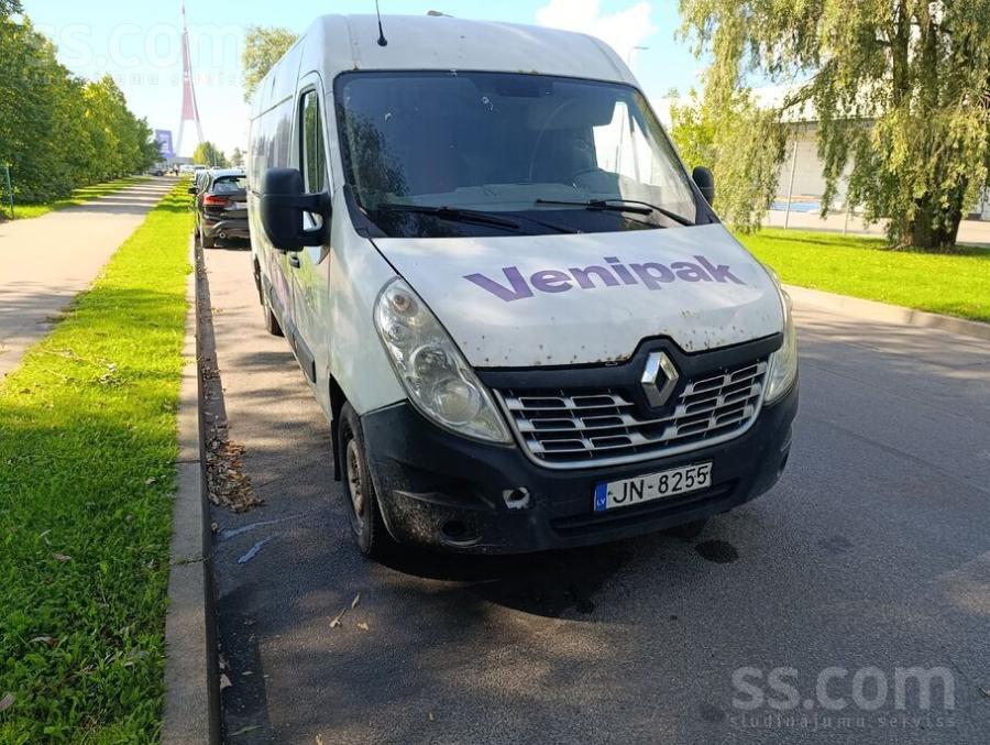 White Renault Master 2014 in Riga, with an engine capacity of 2.30 L and mileage of 590 thousand km for 1050 €, photo 1 on AUTOMOTO.COM.LV