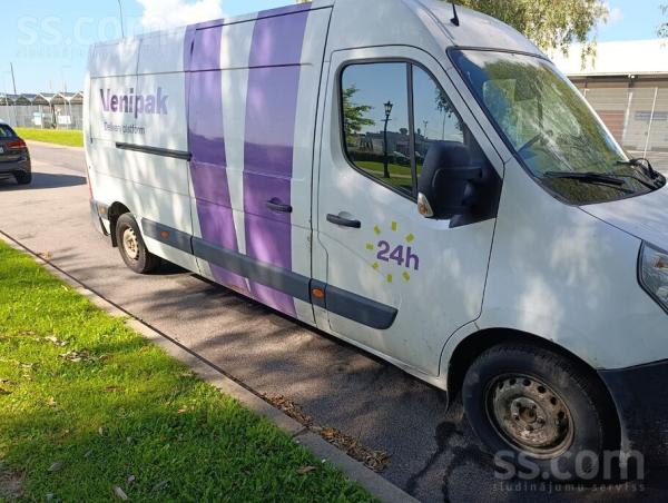 White Renault Master 2014 in Riga, with an engine capacity of 2.30 L and mileage of 590 thousand km for 1050 €, photo 3 on AUTOMOTO.COM.LV