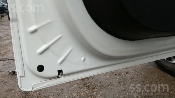White Renault Master 2015 in Riga, with an engine capacity of 2.30 L and mileage of 0 thousand km for 8500 €, photo 10 on AUTOMOTO.COM.LV