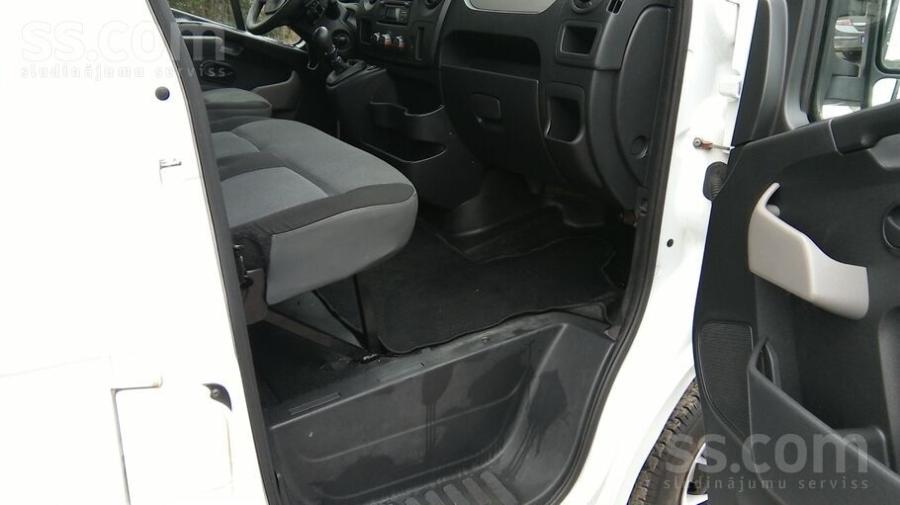 White Renault Master 2015 in Riga, with an engine capacity of 2.30 L and mileage of 0 thousand km for 8500 €, photo 17 on AUTOMOTO.COM.LV