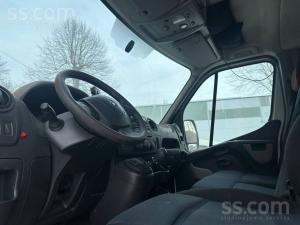 White Renault Master 2015 in Riga, with an engine capacity of 2.30 L and mileage of 381 thousand km for 9900 €, photo 6 on AUTOMOTO.COM.LV