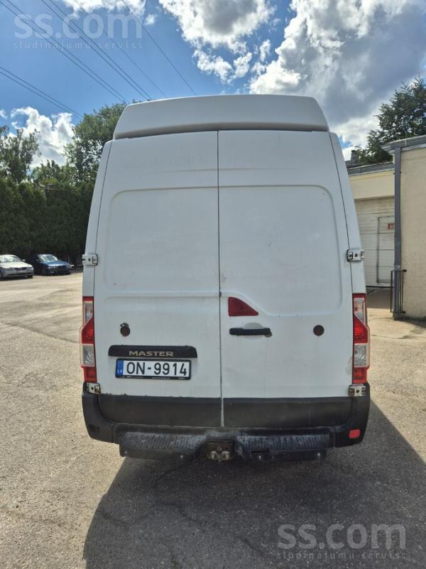 Balts Renault Master 2015 Rīga, ar dzinēja tilpumu 2.30 L un nobraukumu 481 tūkst. km par 7300 €, foto 5 vietnē AUTOMOTO.COM.LV